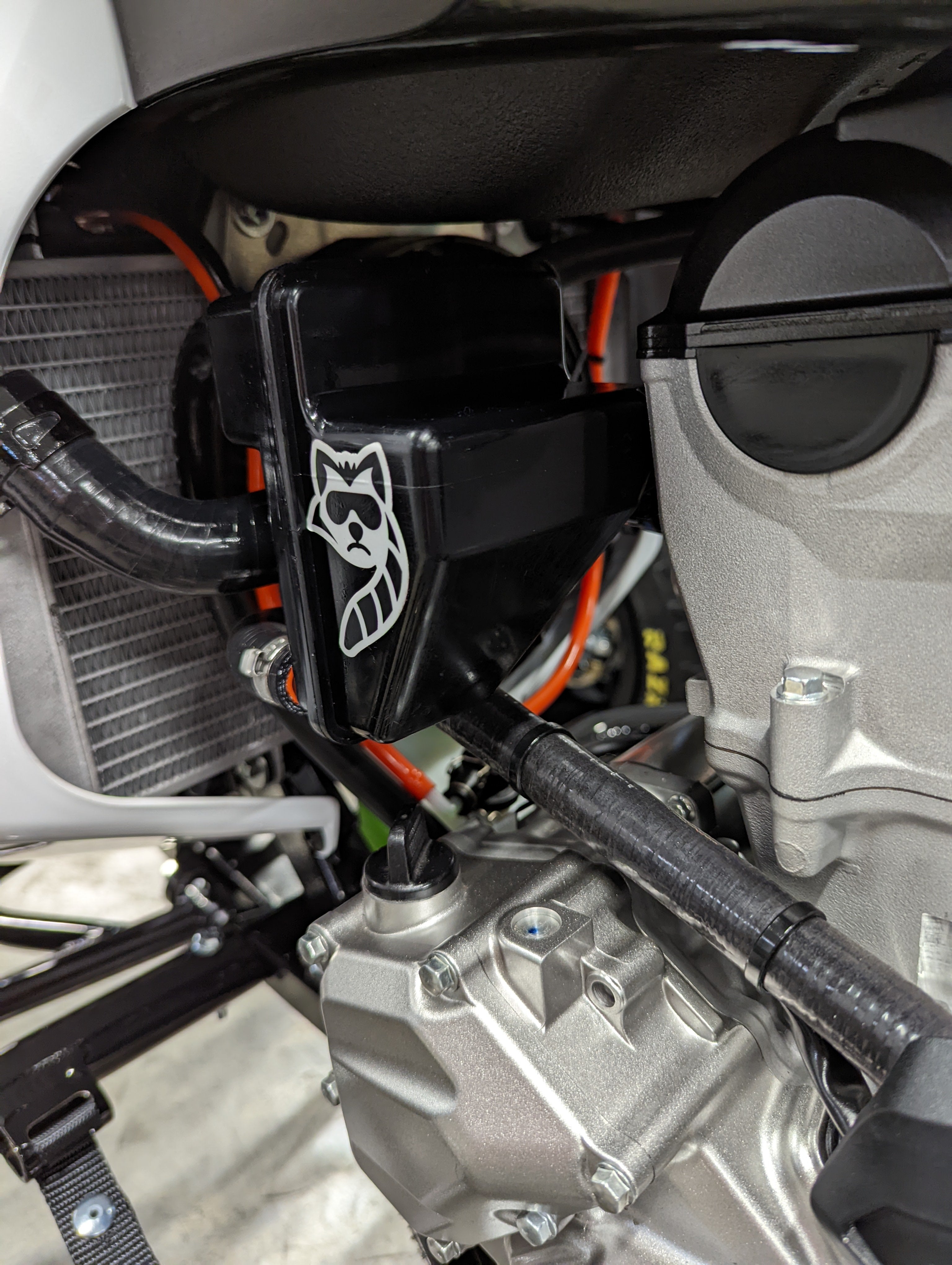 RRP YFZ450R Breather Box Kit LTR box